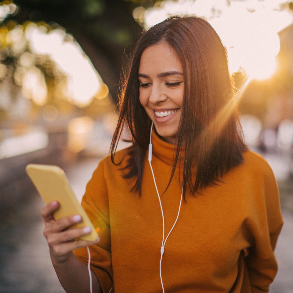 Agility, compliance and 24/7 support through Application Managed ...